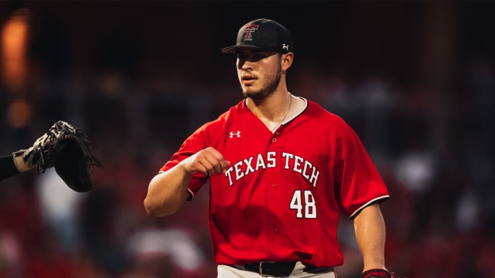 No. 8 Texas Tech Red Raiders Beat Kansas State Wildcats to Begin Big 12 ...