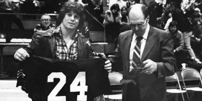 Why Did Locker Walk Away from the NFL? It's Not That Complicated ...