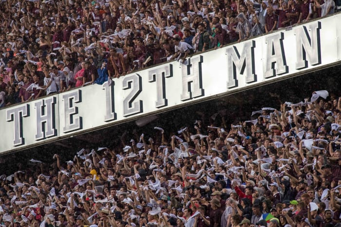 Texas A&M can't outrun the Longhorns - Sports Illustrated
