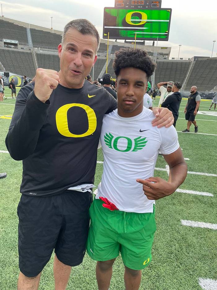 Prospects Detail Visiting Oregon Football Saturday Night Live Camp ...