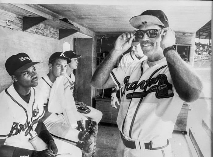 Braves' Brian Snitker: Old-school, no analytics and winning - Sports ...