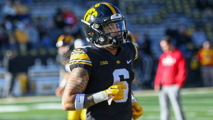 Iowa Football's Keagan Johnson Enters Transfer Portal - Sports ...