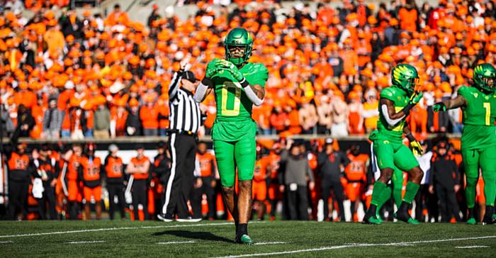 Oregon Football: Ranking the 2022 Oregon Ducks Football Uniforms ...