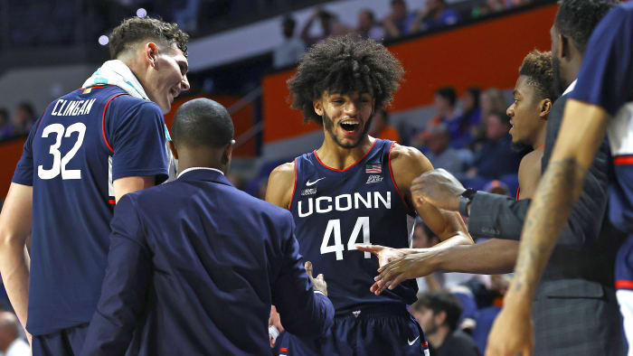 UConn, Big Ten lead college basketball overreactions - Sports Illustrated