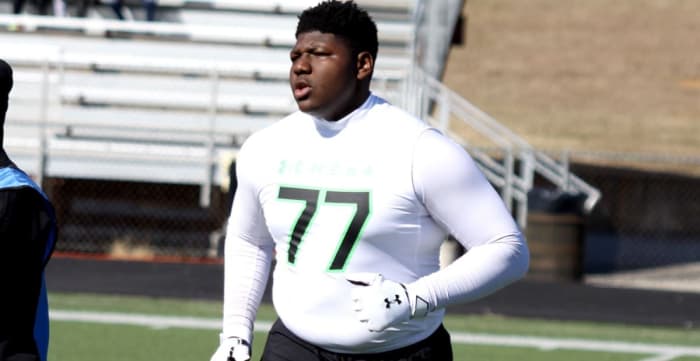 Georgia Tech's Offensive Staff Visits Top Offensive Line Target Ethan ...