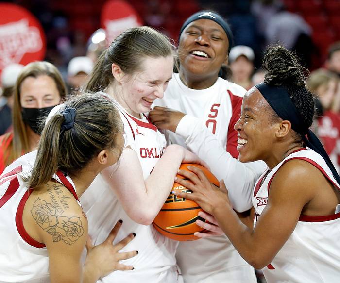 Oklahoma’s Taylor Robertson is close to setting NCAA all-time threes ...