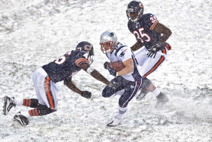 NFL snow games photos: Most memorable moments in history - Sports ...