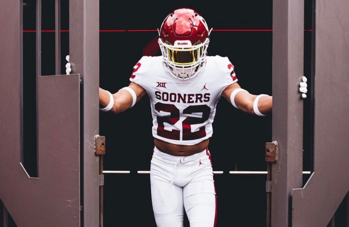 Signing Day Shocker: S Peyton Bowen Signs With Oklahoma After Flipping from Oregon - Sports ...