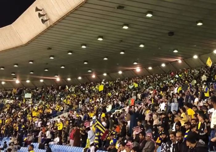 Watch Al Nassr fans sing Cristiano Ronaldo's name and shout "SIU ...