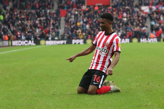 Tony Mowbray reveals whether or not Sunderland can hope to re-sign Amad ...