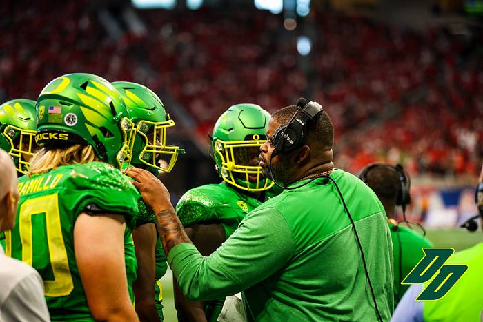 Adrian Klemm Reportedly Leaving Oregon Football to Join New England ...