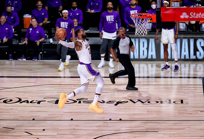 SI’s best photos of LeBron James - Sports Illustrated