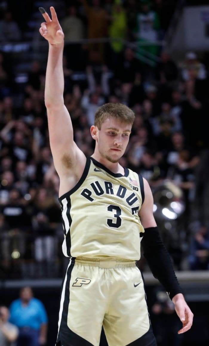 PHOTO GALLERY: Purdue Thwarts Iowa Comeback Hopes at Mackey Arena ...