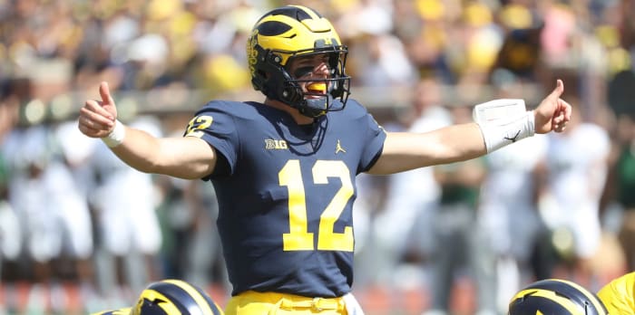 FILM ROOM: Cade McNamara - Sports Illustrated Iowa Hawkeyes News ...