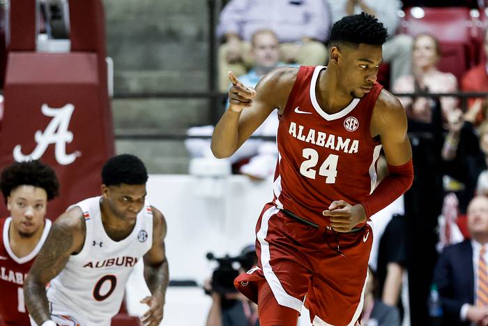Report: Brandon Miller Recovering From Mono Since Alabama Season Ended ...