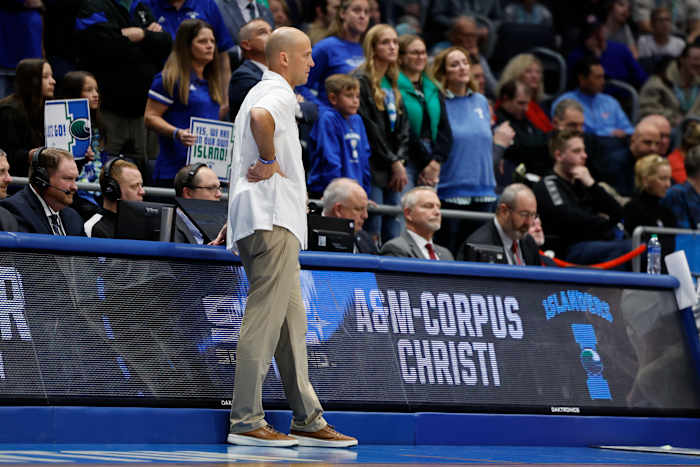 Everything Steve Lutz and Texas A&M-Corpus Christi Said About Alabama ...