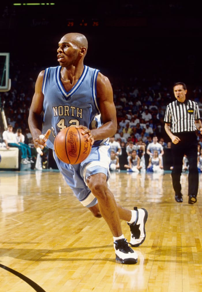 The Top 16 Sneaker Legends in College Basketball History - Sports ...