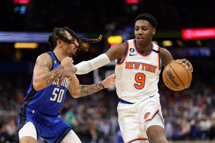 BREAKING: Knicks Trade RJ Barrett, Immanuel Quickley to Raptors for OG Anunoby After Loss vs ...