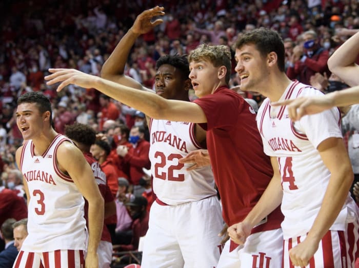 Indiana Center Logan Duncomb Enters Transfer Portal - Sports ...
