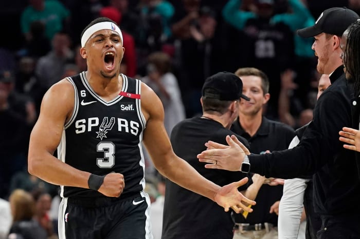 San Antonio Spurs' Keldon Johnson Confident in Team Going Into Season ...