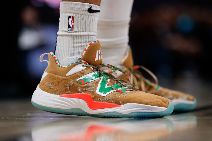 Ranking the 10 Best Shoes of the 2022-23 NBA Regular Season - Sports Illustrated FanNation Kicks ...