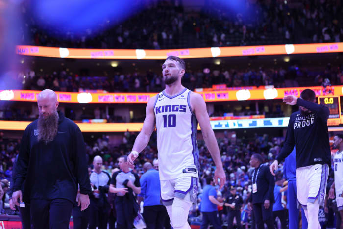 Former Gonzaga star Domantas Sabonis helps Kings end NBA playoff drought - Gonzaga Nation