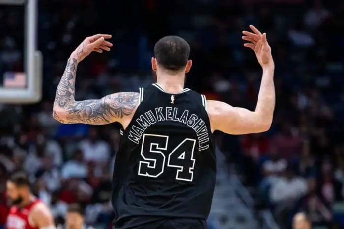 San Antonio Spurs Season-In-Review: European Big Sandro Mamukelashvili ...