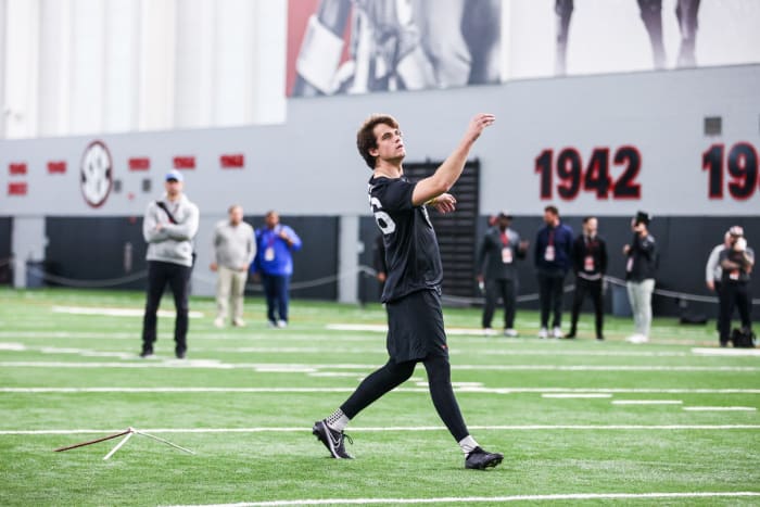 Georgia Football's Kearis Jackson and Jack Podlesny Ink UDFA Deals ...