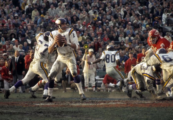Joe Kapp was the best of Vikings characters at QB - Sports Illustrated ...
