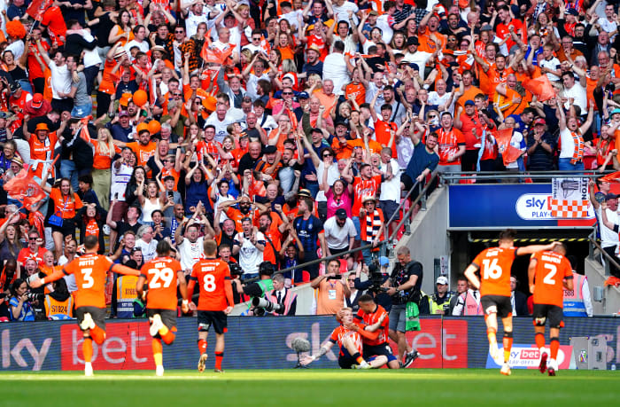 Luton Town become 51st club to earn Premier League status - Futbol on ...