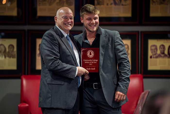 Alabama Signee Kade Snell Named ASWA's Community College Athlete of the ...