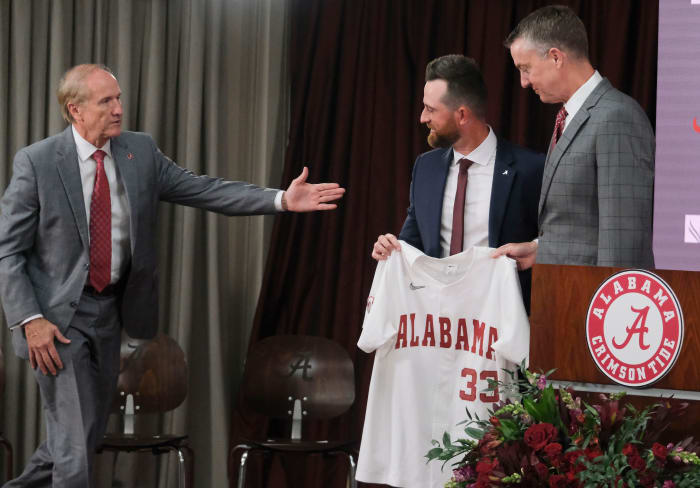 New Alabama Baseball Coach Rob Vaughn His Own Man in Tuscaloosa ...
