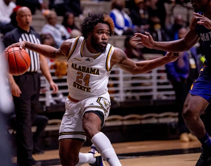 Isaiah Range Returns To Alabama State - HBCU Legends