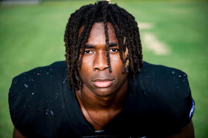 Edwin Spillman Brings Unique Skillset To Tennessee Football - Sports ...