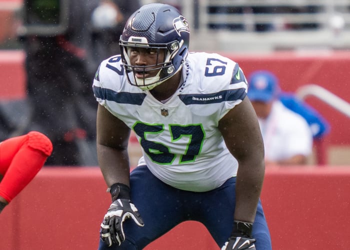 Seattle Seahawks Final Report Card: How Did Charles Cross, Tackles Hold ...