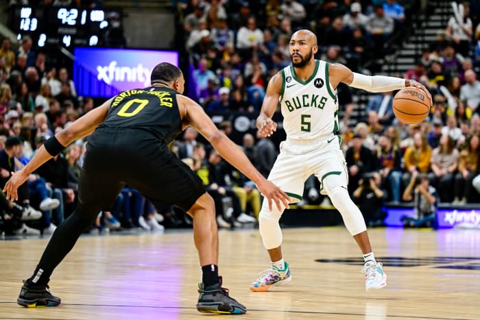 Report cites Jevon Carter signing as the biggest win of the offseason ...