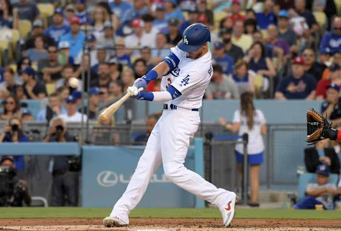 Former Dodgers OF Cody Bellinger Wins NL Player of the Month Award ...
