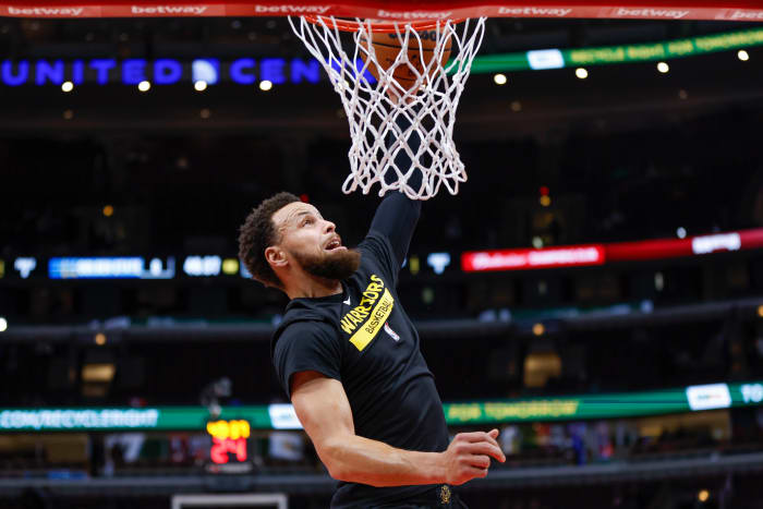 Steph Curry sidesteps giving a definitive answer on who the GOAT is ...