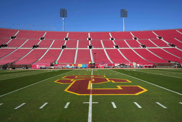USC Football: Three-Star Offensive Lineman Ecstatic Over Trojans' Offer ...