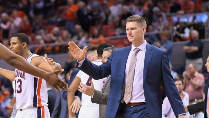 Matt Gatens Finds His Way Home - Sports Illustrated Iowa Hawkeyes News ...