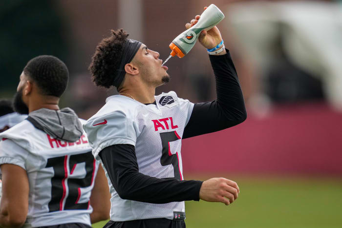 EX-USC WR Drake London Shares Update From Falcons Mini-Camp - Sports ...