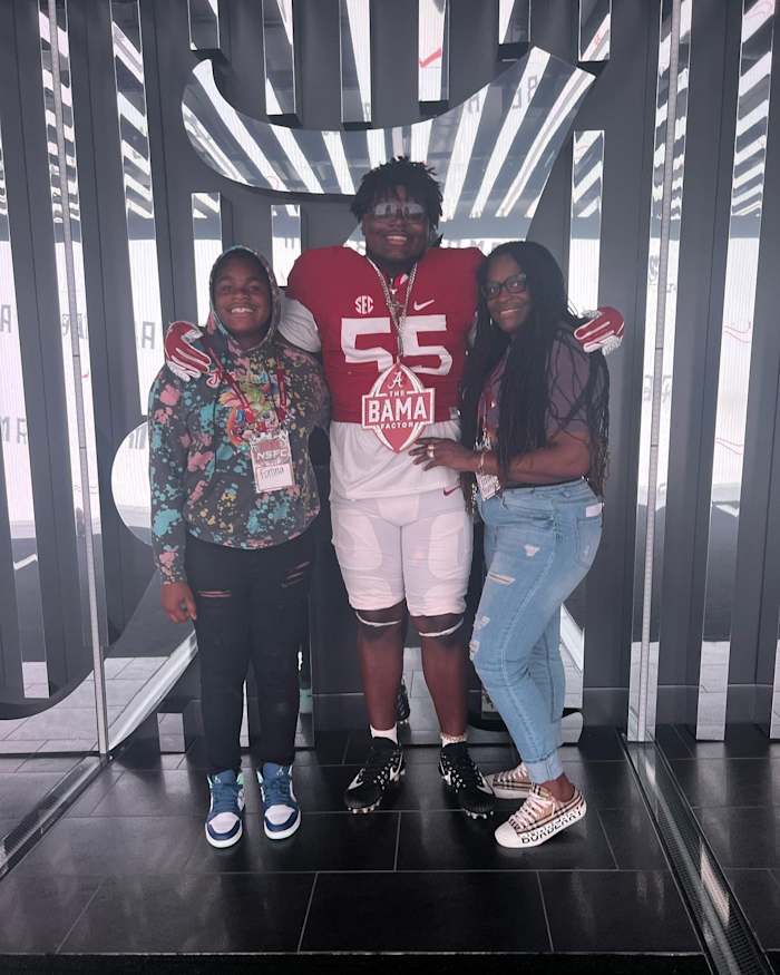 2024 OL Eddy Pierre-Louis Earns Alabama Offer Following Dominant Camp ...