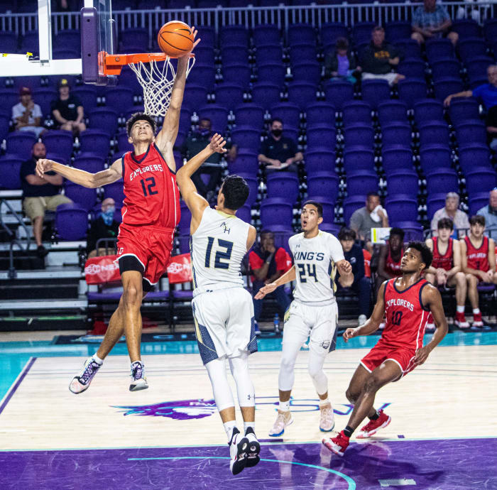 Duke basketball recruiting: Cameron Boozer already cooking NBA players ...