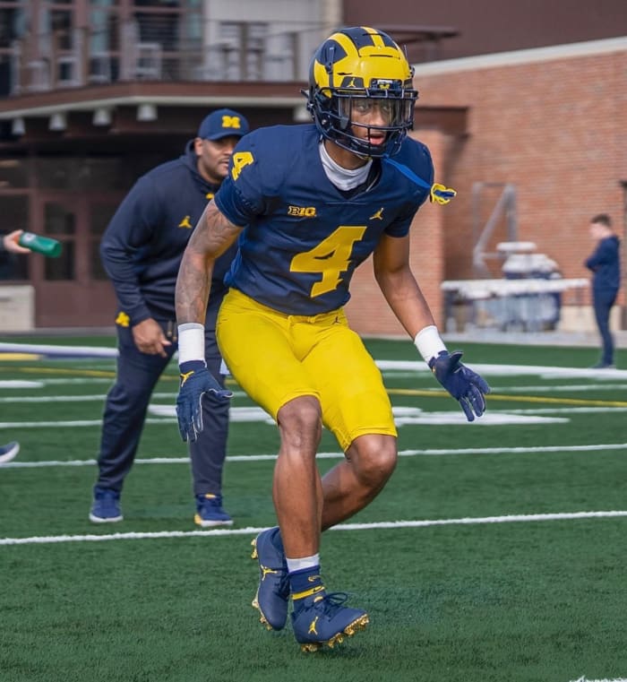 Michigan Football Freshmen Are Read For The 2022 Season - Sports ...