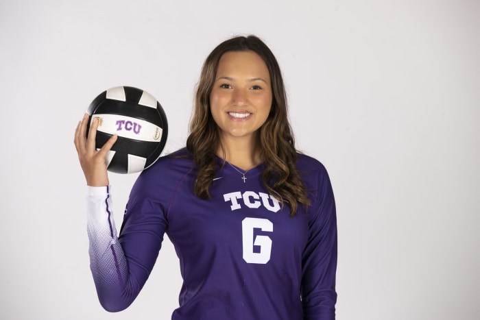 TCU Volleyball: Meet Taylor Raiola - Sports Illustrated TCU Killer ...