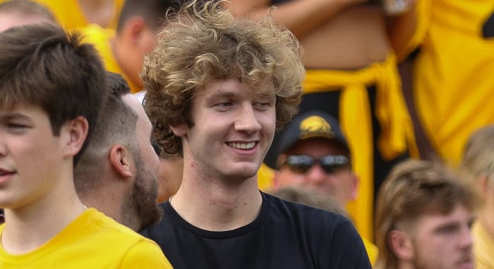 Iowa Basketball Makes TJ Power's Top 5 - Sports Illustrated Iowa ...