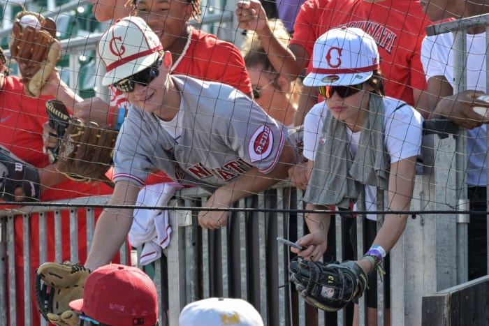 PHOTO GALLERY: Pictures from the Cincinnati Reds and Chicago Cubs ...