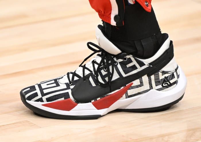 Ten Best Sneakers Worn by Toronto Raptors in 2021-22 Season - Sports ...