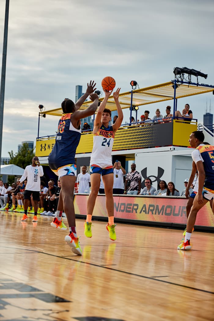 Tennessee coach Rick Barnes lands top prep forward JP Estrella - Sports ...