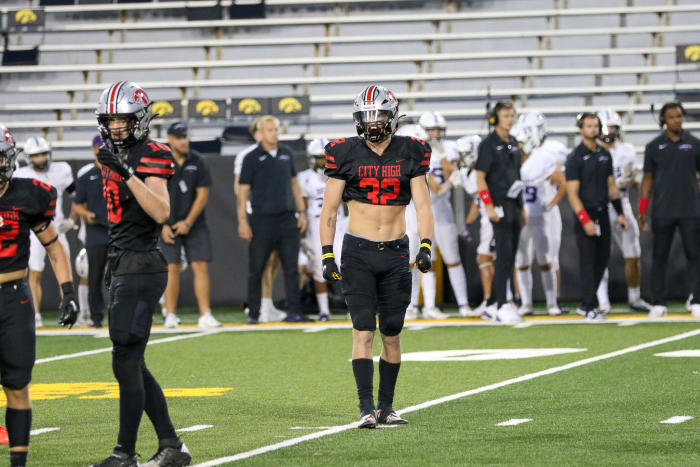 HN TV: Ben Kueter Opening Game Clips - Sports Illustrated Iowa Hawkeyes ...